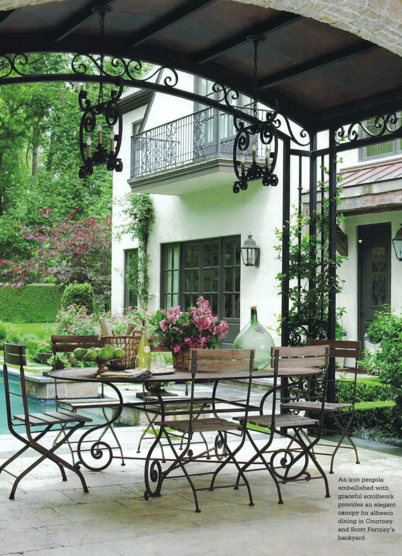 A BEAUTIFUL TABLE WITH FRENCH FLAIR - Home Styling Works