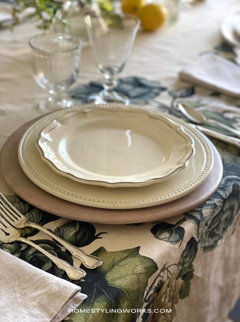 CREATE A BEAUTIFUL TABLETOP, INSPIRED BY TUSCANY - Home Styling Works